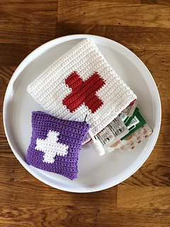 Ravelry: Pharma pattern by Victoria Marchant Knits