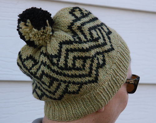 Ravelry: Ngaru Hat pattern by Francoise Danoy