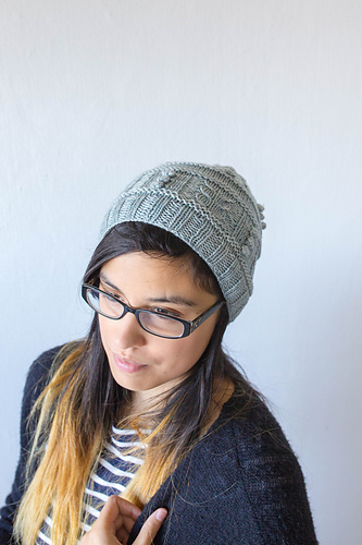Ravelry: Festivus Hat pattern by Francoise Danoy