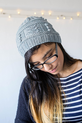Ravelry: Festivus Hat pattern by Francoise Danoy