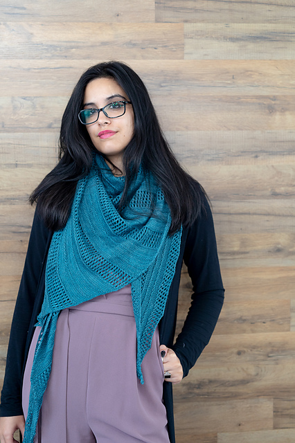 Ravelry: Caprius Shawl pattern by Francoise Danoy