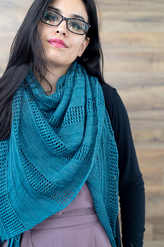 Ravelry: Caprius Shawl pattern by Francoise Danoy