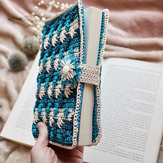 Ravelry: Frozen Moments Crochet Book Cover pattern by Marija Menaker