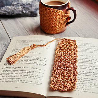 Ravelry: Blossomworn Bookmark pattern by Marija Menaker