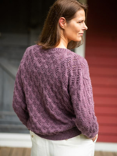 Ravelry: Roselle pattern by Berroco Design Team