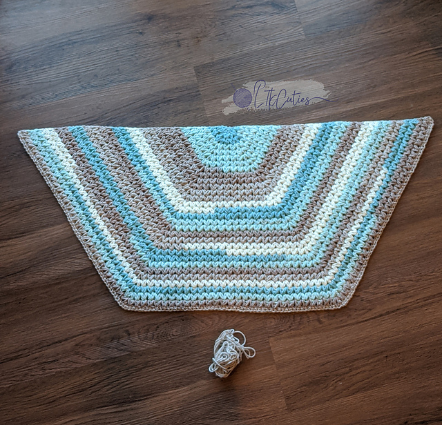 Ravelry: Meadow Half Moon Rug pattern by LTK CUTIES