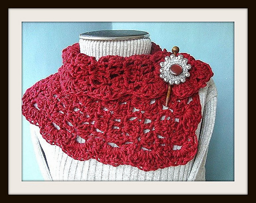 Ravelry: Lacy Cowl pattern by Ashton E Leven