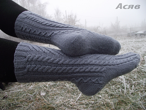 Ravelry: Shazbat pattern by Heidi Nick