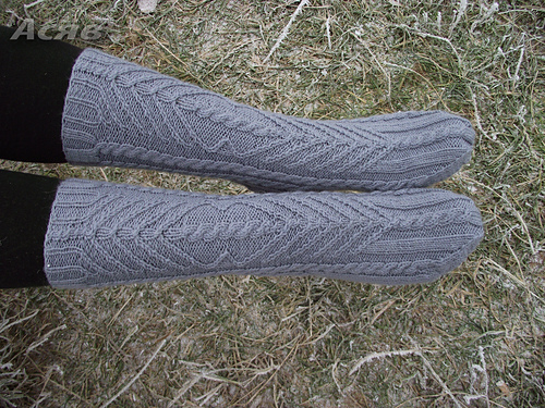 Ravelry: Shazbat pattern by Heidi Nick