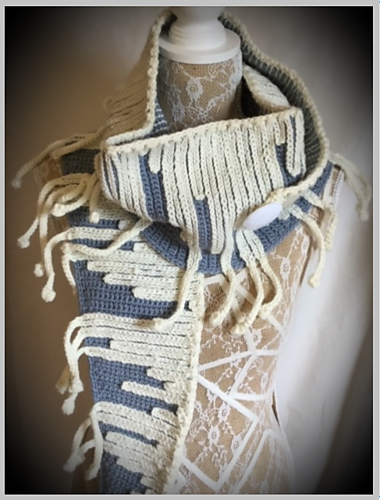 Ravelry: Ice Queen Scarf/Cowl pattern by Sue Stapleton