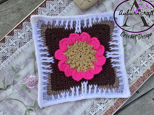 Ravelry: Arctic Spring Square pattern by Sue Stapleton