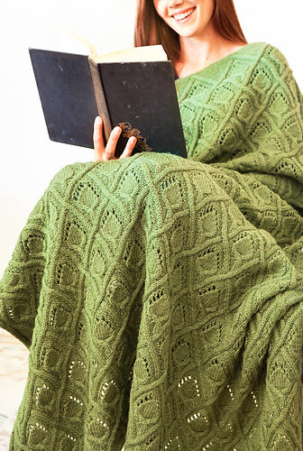 Ravelry: Page Turner Throw pattern by Audrey Knight