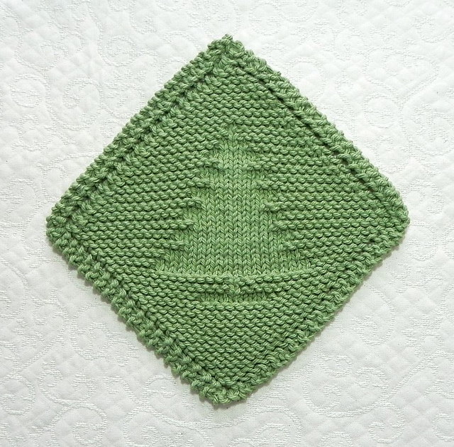 Ravelry: Christmas Tree Diagonal Grandma's Favorite pattern by Aunt Susan