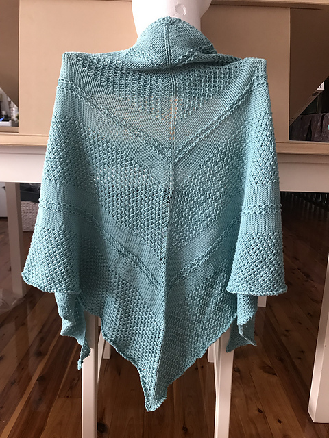 Ravelry: Ariel’s Shawl pattern by Sandra Thom-Jones