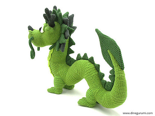 Ravelry: Dragon Lóng pattern by Sandra Haupt