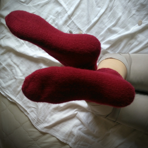 Ravelry: Frosty socks pattern by Alena Zhukova