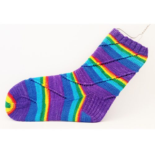 Ravelry: Whirly Twirly pattern by Heather R. Robinson