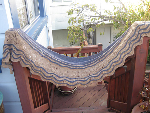 Ravelry: Spring Awakening pattern by Paulina Popiolek