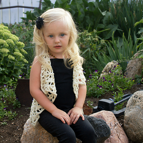 Ravelry: Isabelle Girls Vest pattern by Melissa