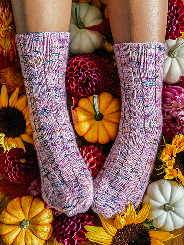 Ravelry: Bumper Crop Socks pattern by Lauren Colby