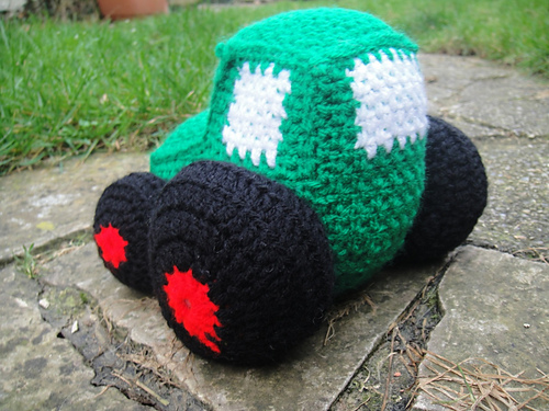 Ravelry: Tractor pattern by Dedri Uys