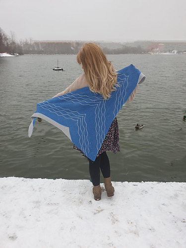 Ravelry: Snow Ripples Shawl pattern by Lyudmila Aksenik Old