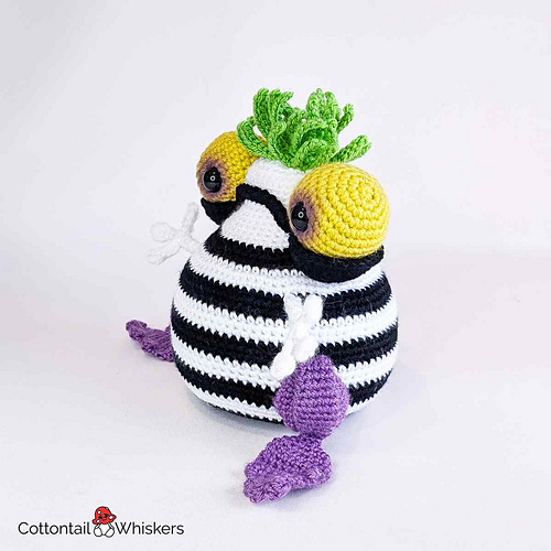 Ravelry: Jazz Hands the Juicy Toad pattern by Bea King