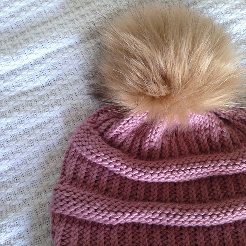 Ravelry: Snowbird Slouchy Beanie pattern by Carissa Clark