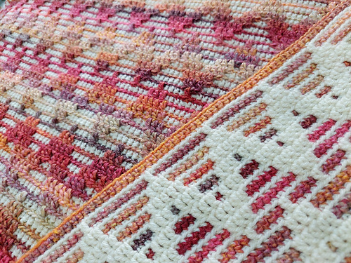 Ravelry: Two-sided Mosaic ZigZag pattern by BebaBlanket