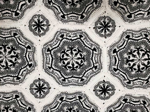 Ravelry: Mandala Tiles pattern by BebaBlanket