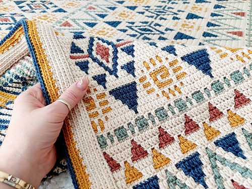 Ravelry: Shandiin pattern by BebaBlanket