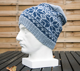 Ravelry: Nordic Stars Fair Isle Hat pattern by Olga Begak