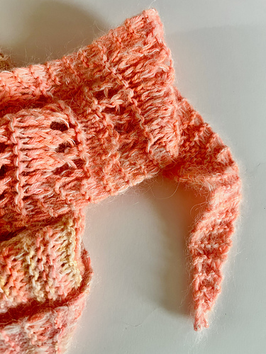 Ravelry: Châle Isabella pattern by Atelier Peregrine