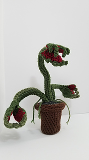 Ravelry: Spooky Venus Flytrap pattern by Benjamin Williams