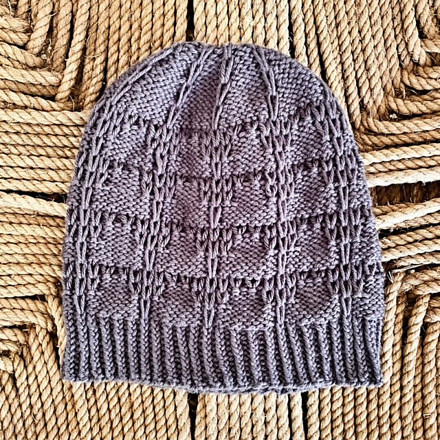 Ravelry: 36 Triangles Beanie pattern by Benjamin Matthews