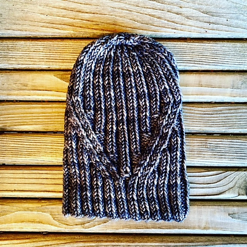 Ravelry: Center Point Beanie pattern by Benjamin Matthews