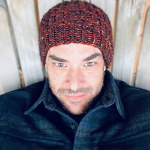 Ravelry: Pillar and Post Beanie pattern by Benjamin Matthews