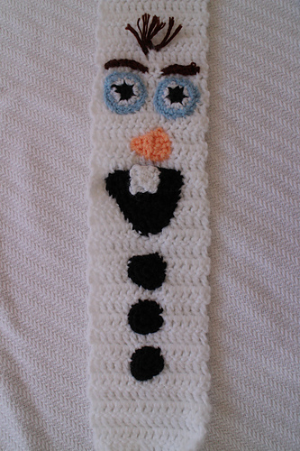 Ravelry: Olaf Scarf #1 pattern by Anna Uehling
