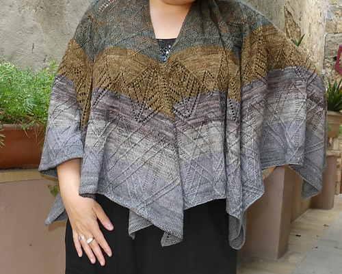 Ravelry: Deco Decadence Shawl pattern by Bex Knitty Designs
