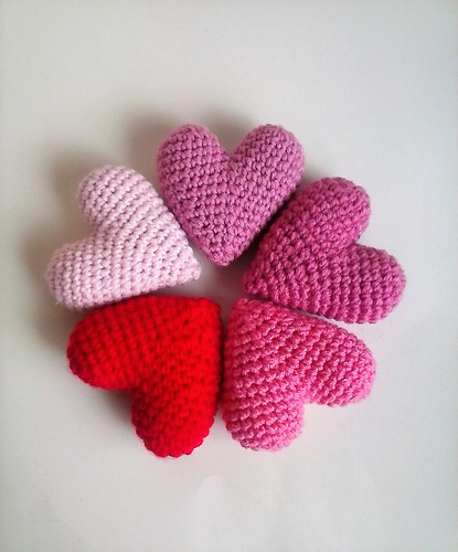 Ravelry: 3D Hearts pattern by Michelle Alvarez