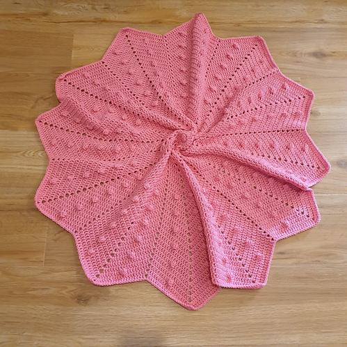 Ravelry: Starbella pattern by Belinda Cardwell