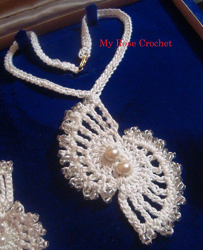 Ravelry: Twin Shell Necklace pattern by BinitaM