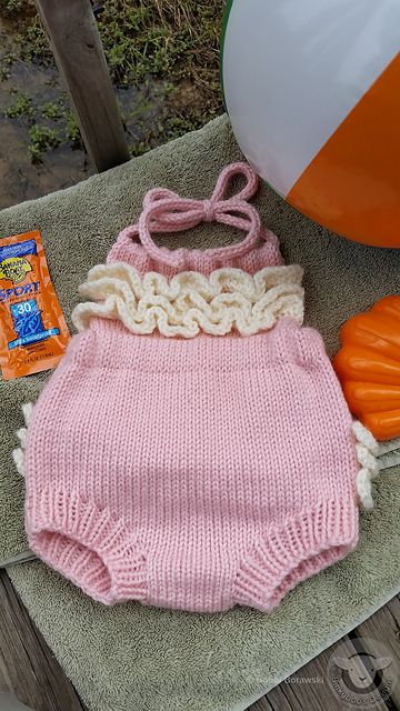 Ravelry: Ruffled Baby Sunsuit pattern by Bobbi Borawski