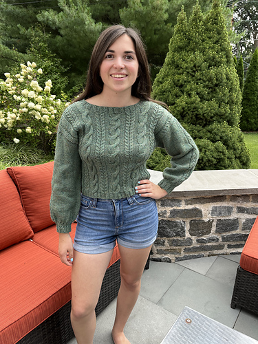 Ravelry: Fern and Pine Sweater pattern by Alice Dunn Smith