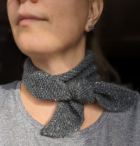 Ravelry: Scarfie pattern by SweaterFreak