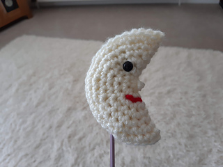 Ravelry: Birdlebee's You want the moon on a stick?
