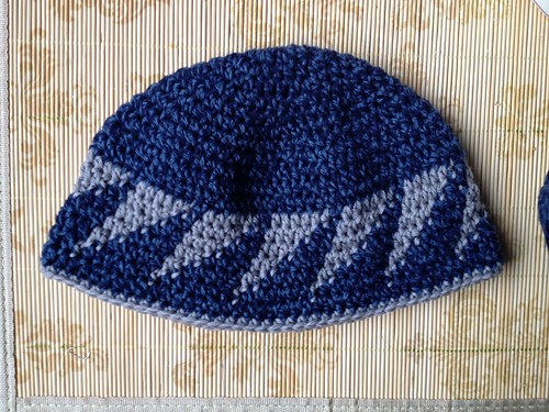 Ravelry: Triangles Beanie pattern by Marie Segares