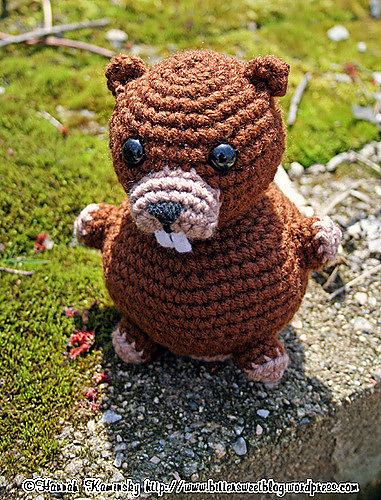 Ravelry: Beaver pattern by Hannah Kaminsky