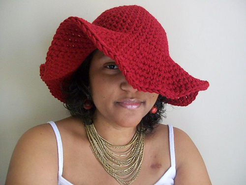 Ravelry: Wide Brimmed Floppy Hat pattern by Joede Brown