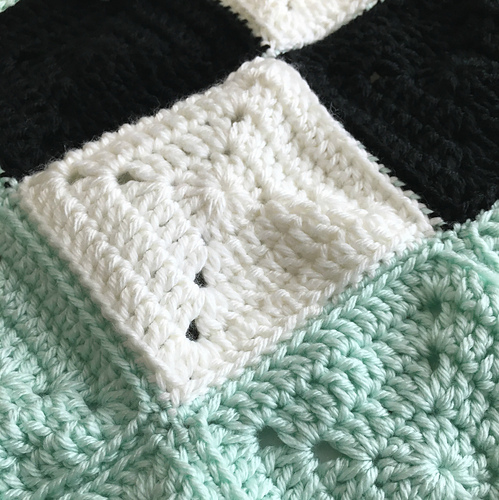 Ravelry: Bella Square Blanket pattern by Rachel Black